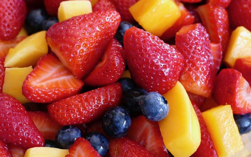 The Farmhouse Gourmet – Fresh produce direct from area farms to our store